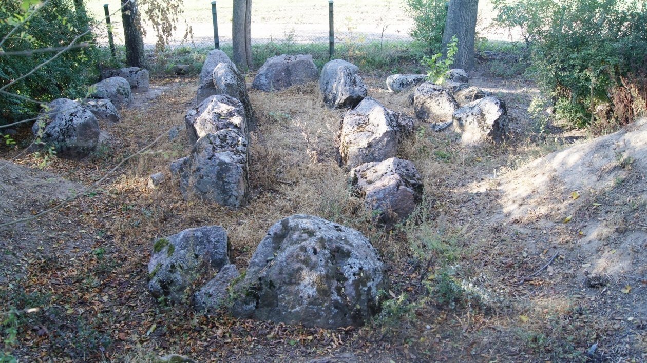 Atrakcja turystyczna - Tajemniczy kurhan